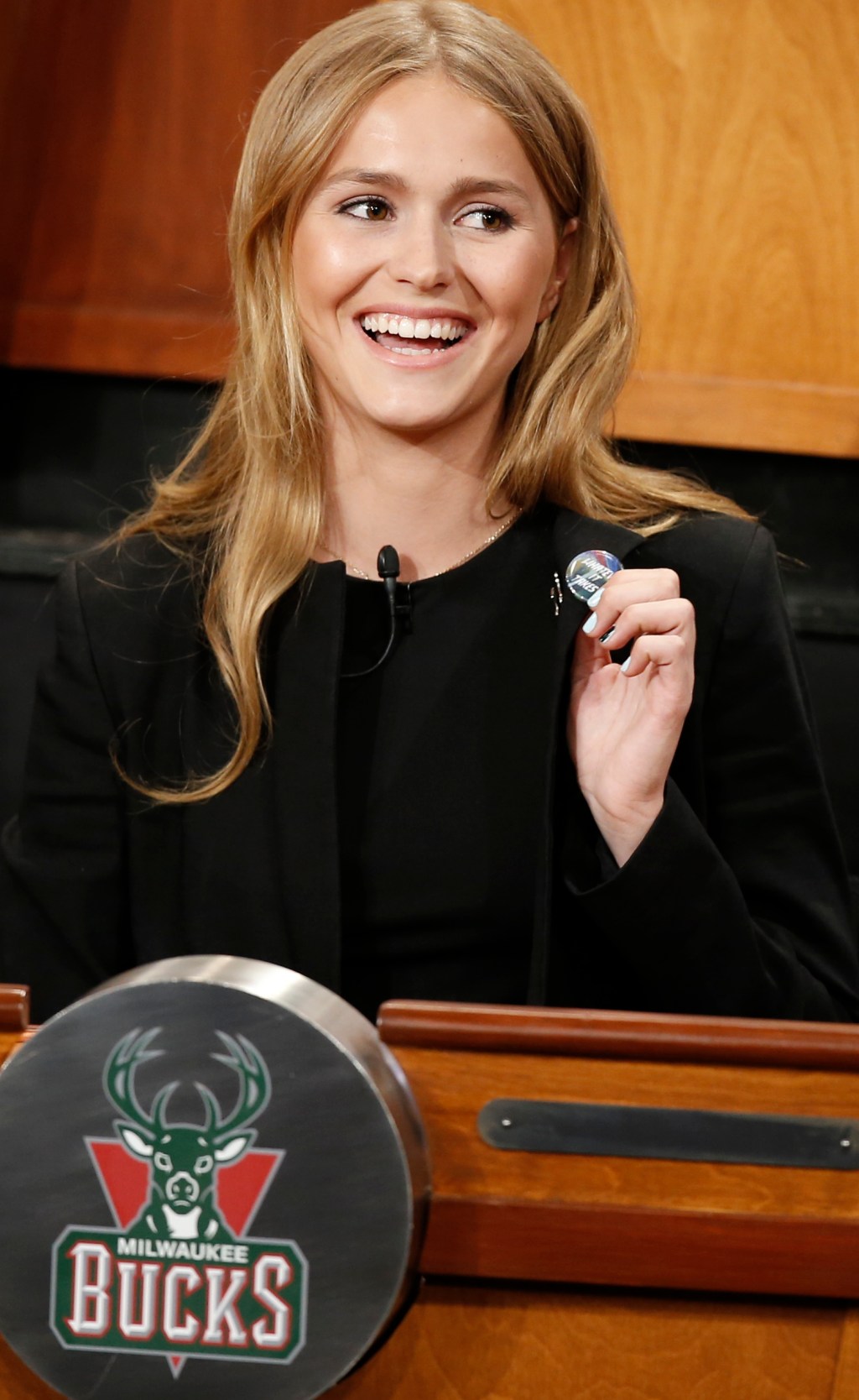 Mallory Edens responds to nasty comment about her looks after NBA draft ...