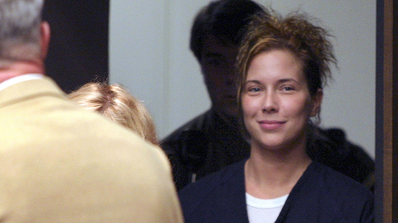 Eminem S Ex Wife Kim Mathers Mugshot Released After She Allegedly Fled