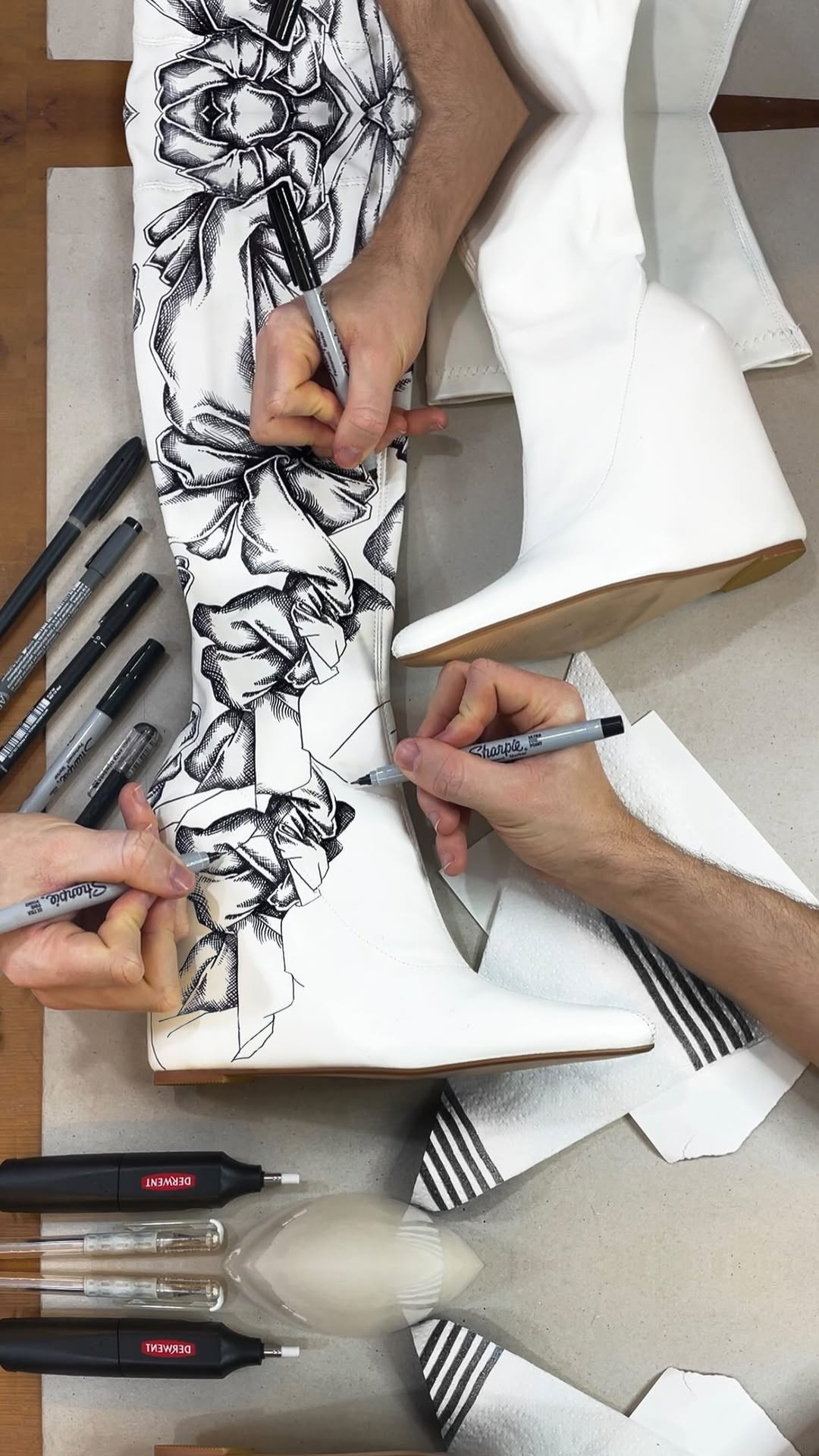 What makes this Britney inspired fashion art so fun to watch