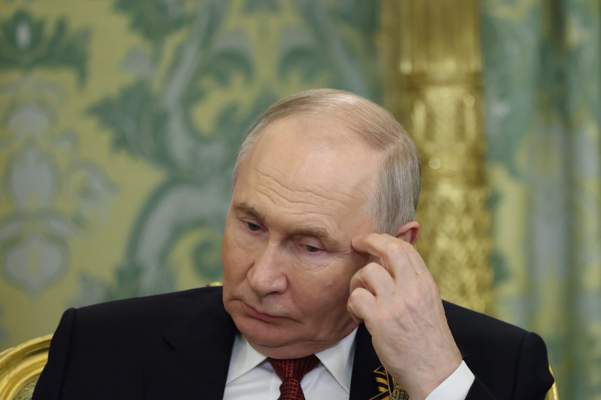 Onde está Vladimir Putin? Afastamento da mídia e fragilidade política