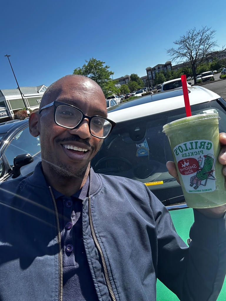 I tried the pickle smoothie from Smoothie King and Grillo’s. Here’s ...