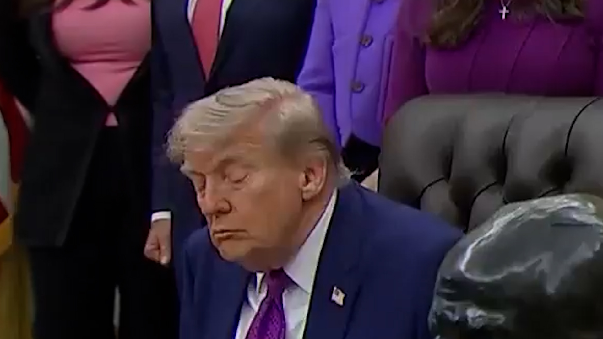 Donald Trump accused of falling asleep during meeting in Oval Office