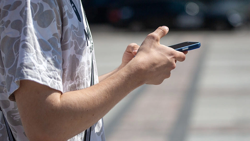 Finding balance with a mindful digital detox