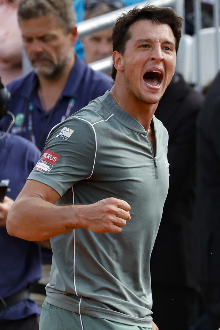 Luciano Darderi, chi è l'italo-argentino che ha elimato Zverev a Roma ...