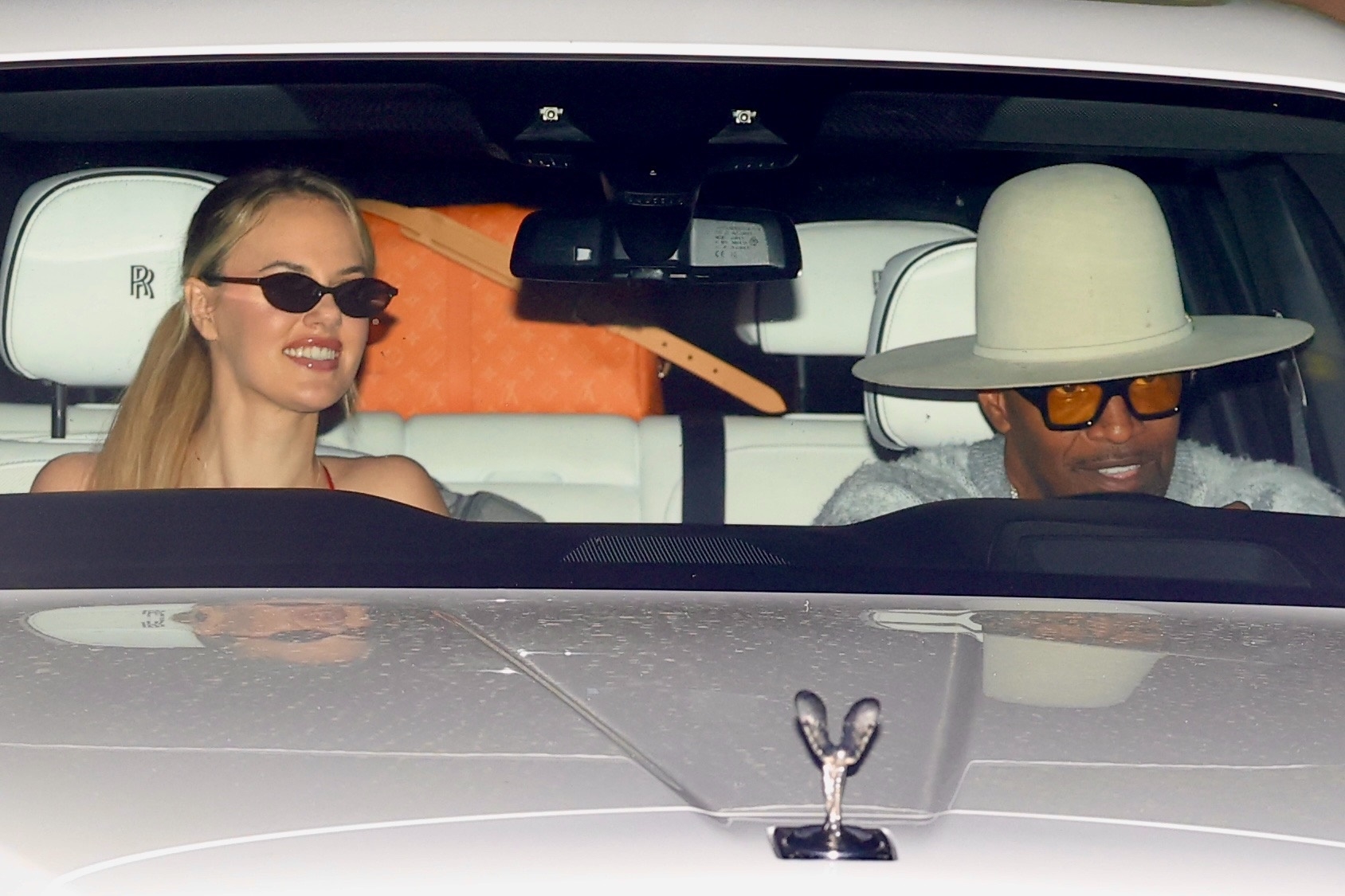 Jamie Foxx S Girlfriend Alyce Huckstepp Pregnant With Couple S First