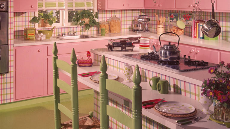 8 kitchen design trends from the '80s that are back in 2026