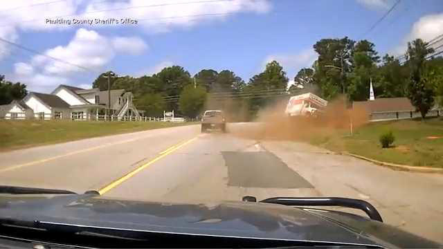 Video: U-Haul flips during wild police chase in Georgia