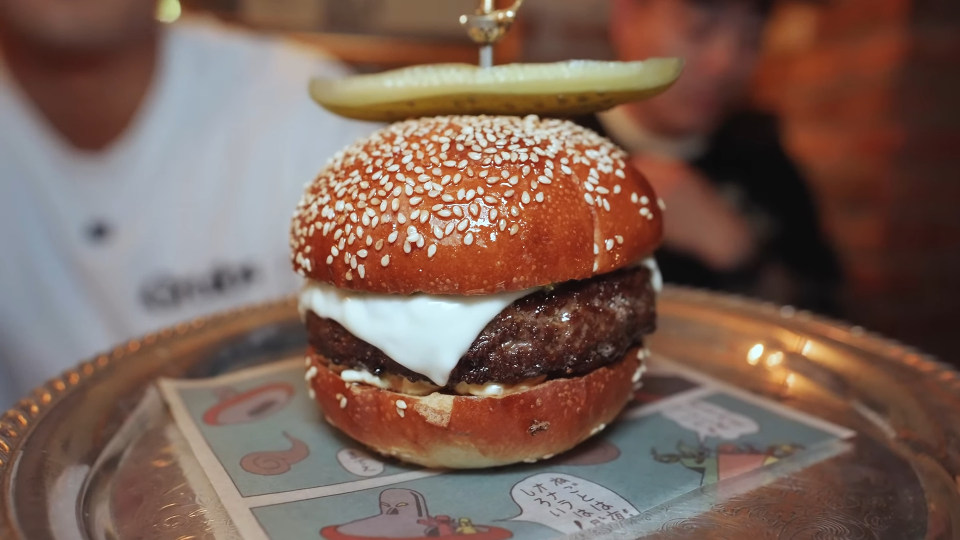 I tried the pinnacle of East Side burgers