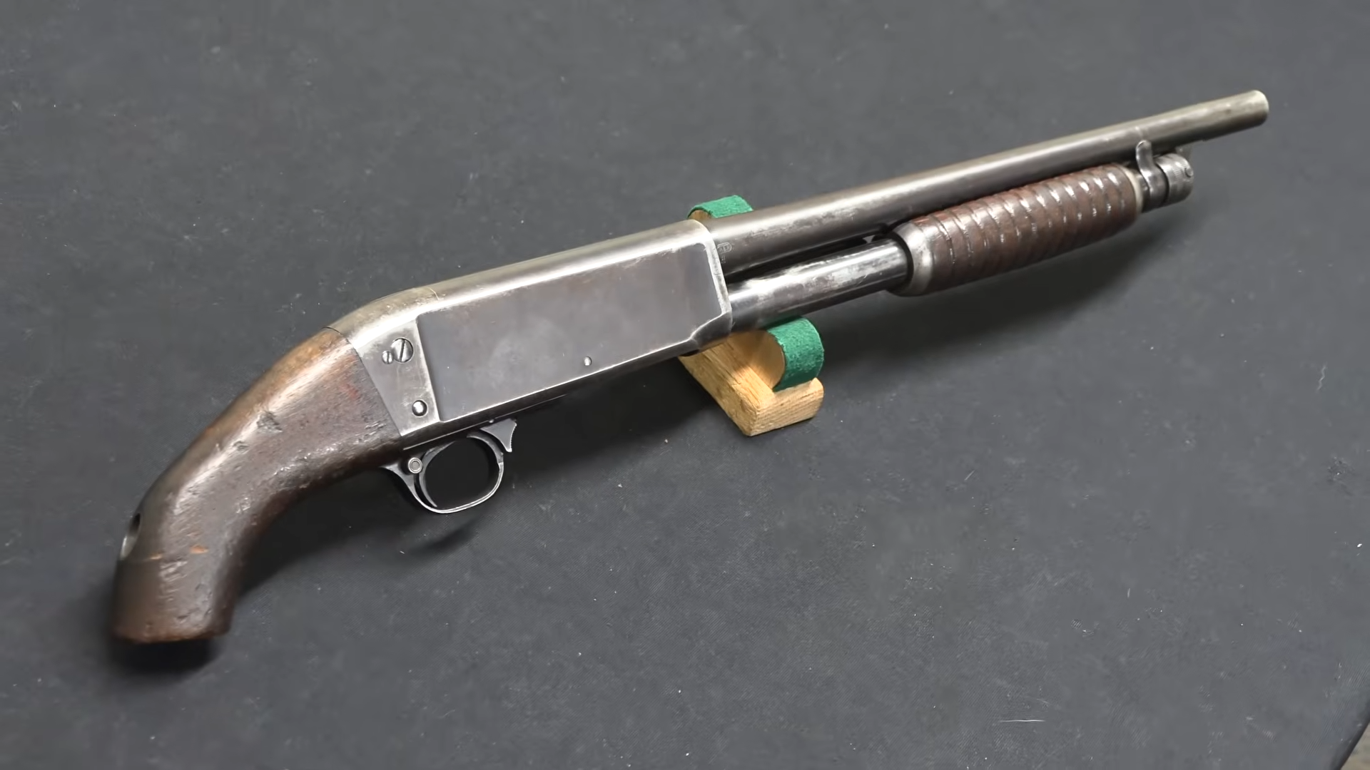 This 'shotgun pistol' was built for police stakeouts
