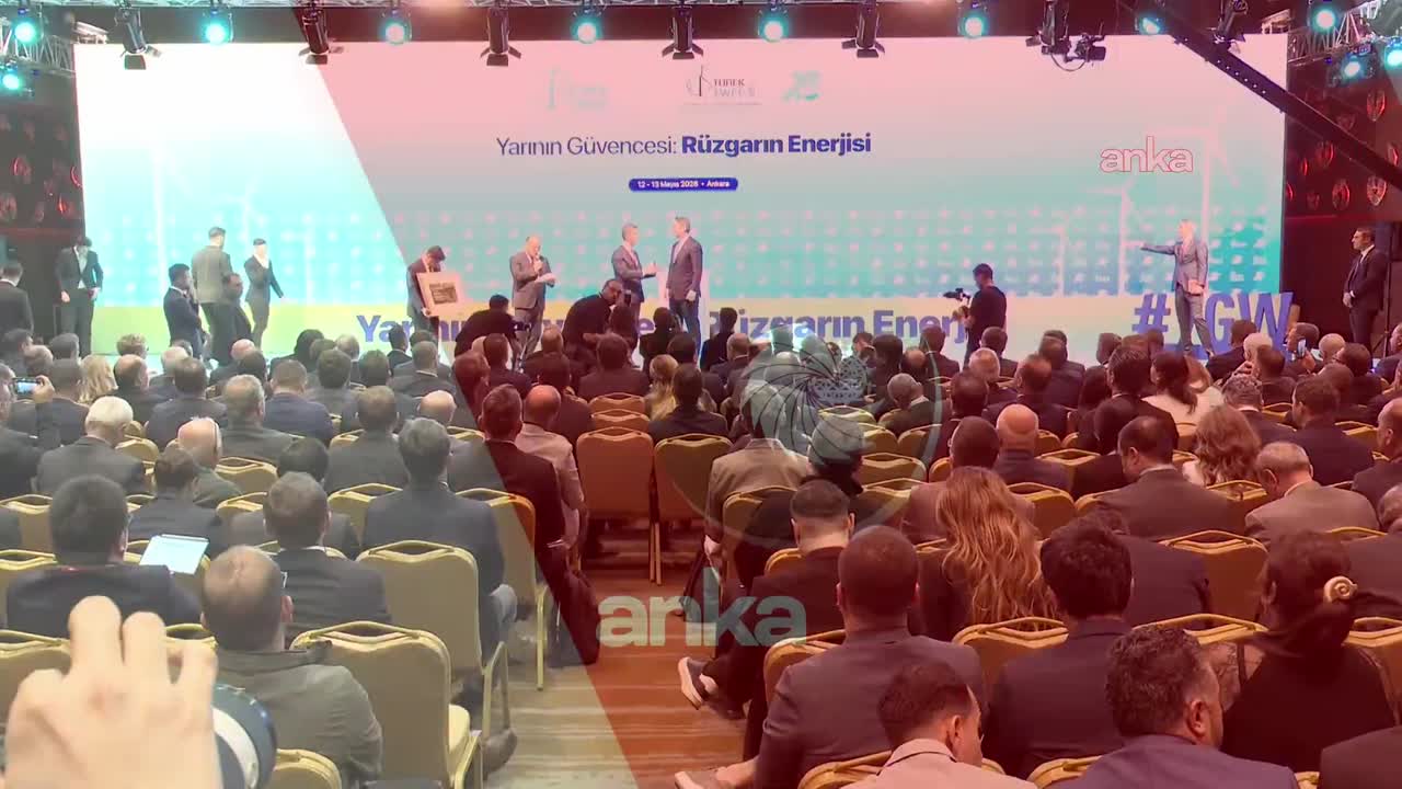 Mustafa Varank’ın “Geyik” esprisi törene damga vurdu