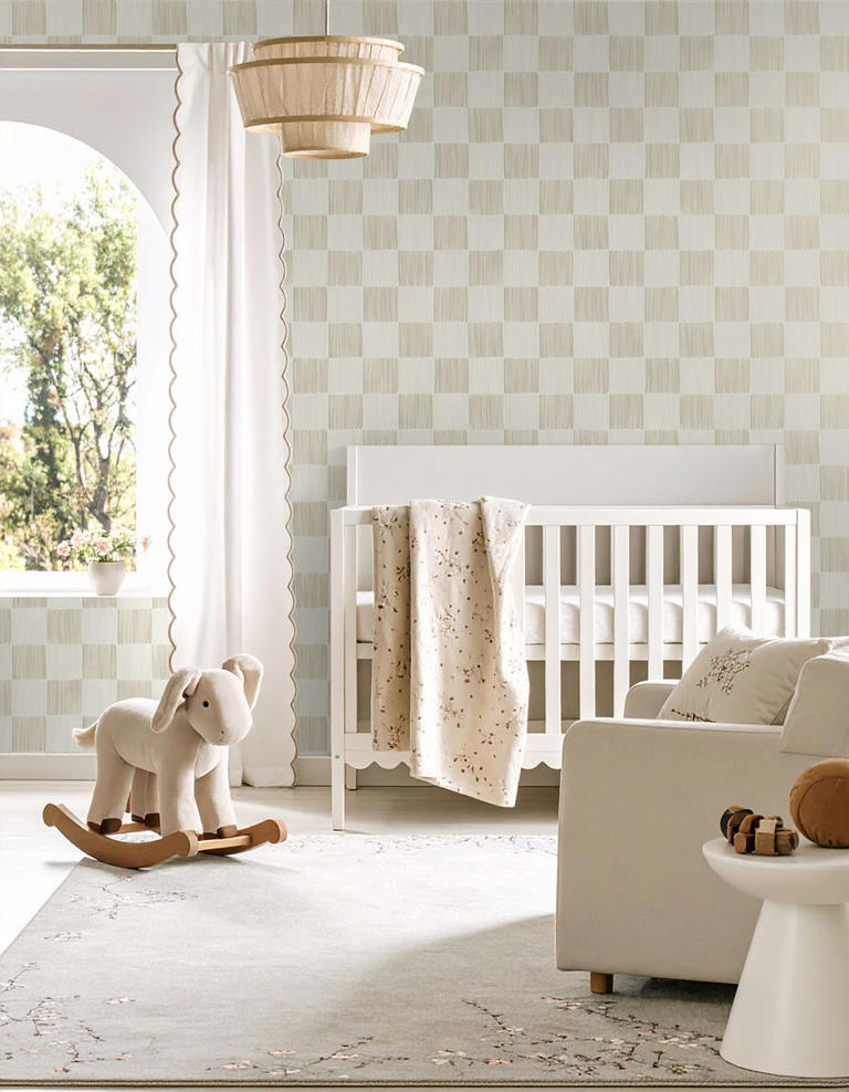 The biggest peel-and-stick wallpaper mistake, according to HGTV star ...