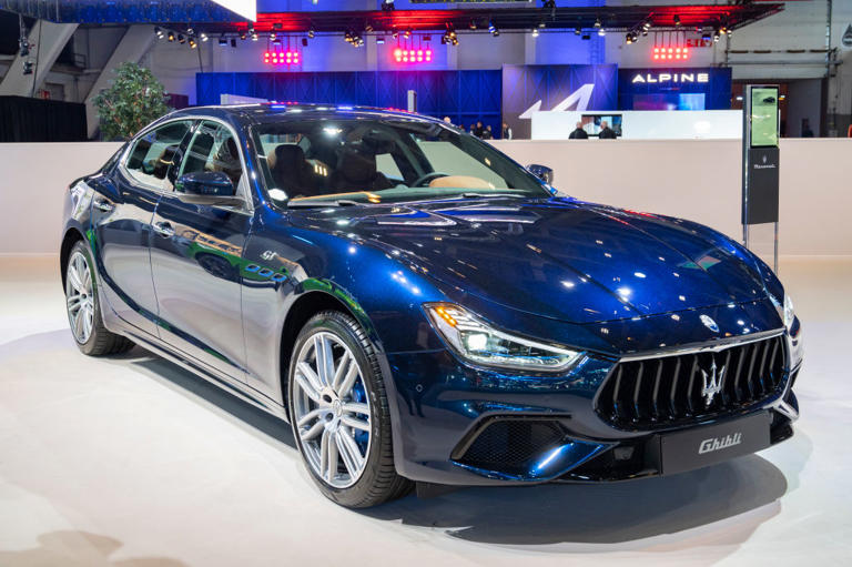 15 cars that are way overrated on the market