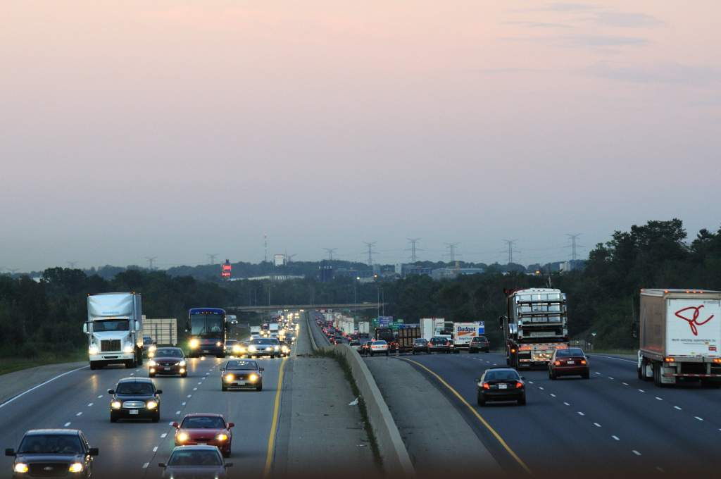 Ontario private colleges not properly training truck drivers, AG finds