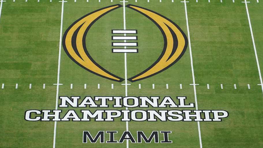 Former 4-star quarterback lands at Division II program