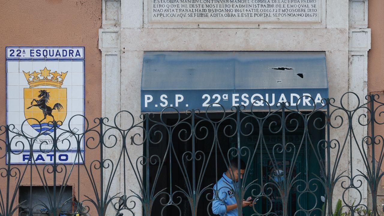 Juíza diz que não há provas de tortura por parte de oito polícias no ...