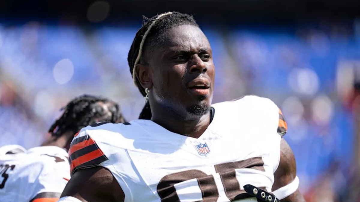 Former Pro Bowl TE David Njoku lands with Chargers on $8M deal