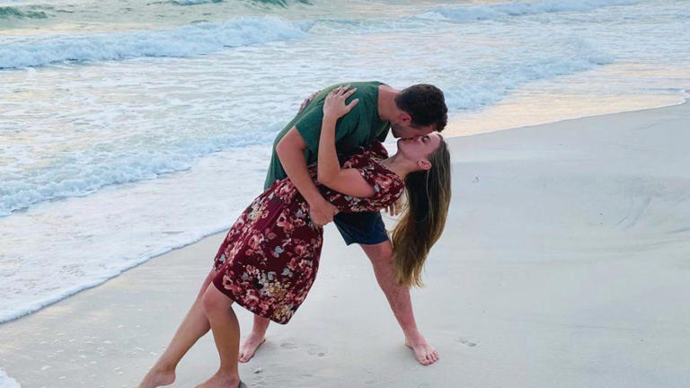 Jed Duggar honors 'beautiful' wife Katey on Mother's Day after brother ...