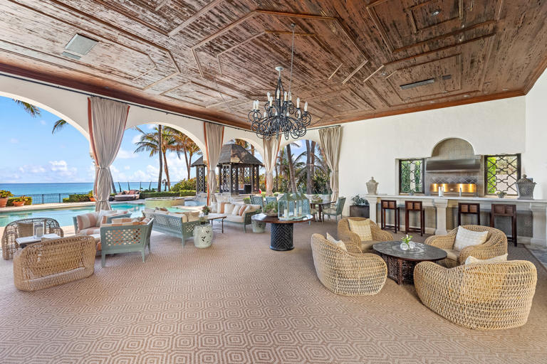 Kirk estate near Palm Beach brings $62.5M; it once asked $134M
