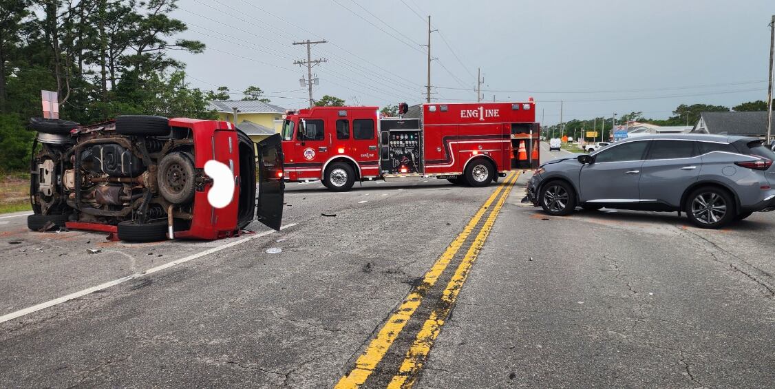 Five vehicles involved in Highway 24 crash in Carteret County