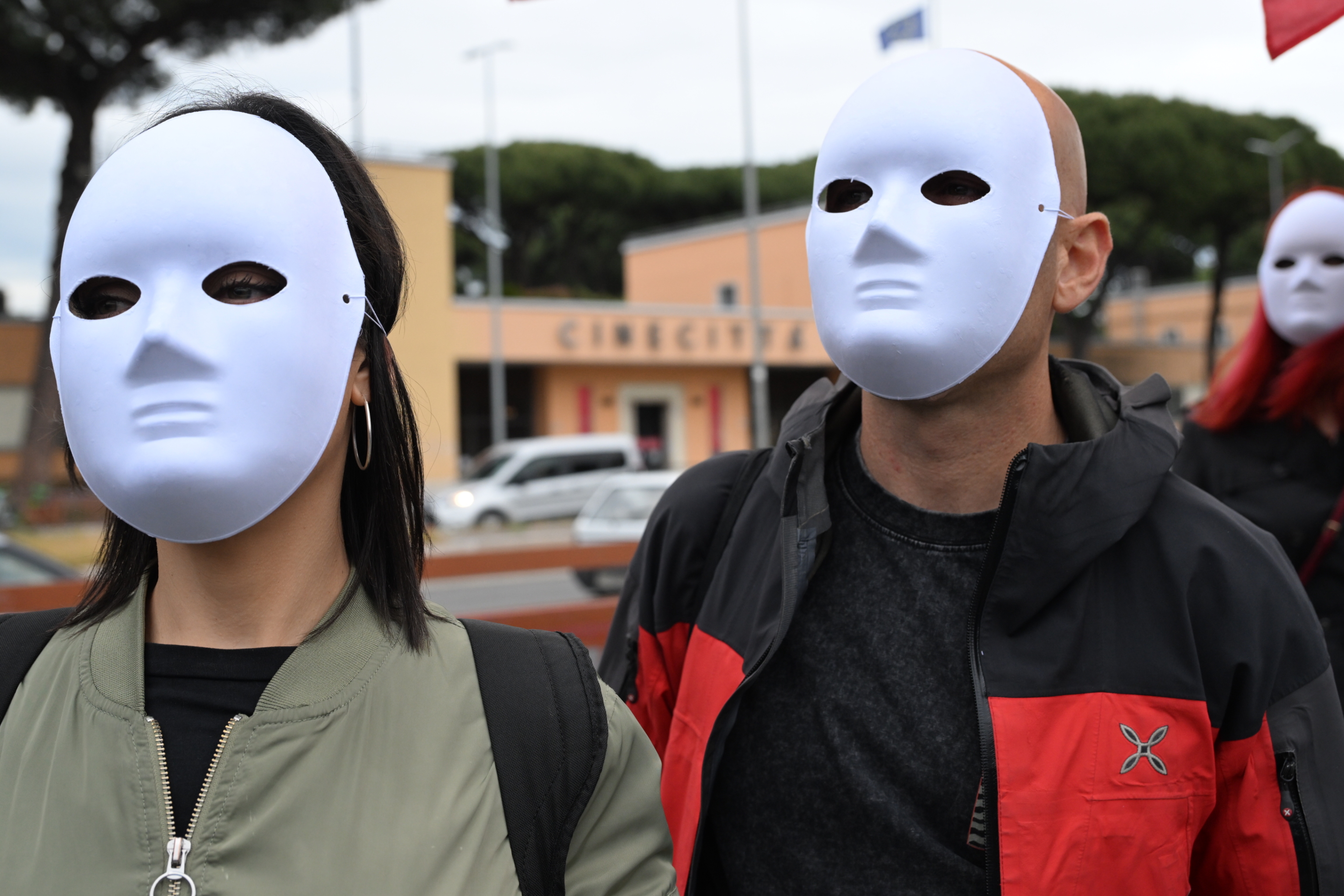 Unioncamere, divario uomo-donna si allarga nel tempo, gap pensioni al 29%