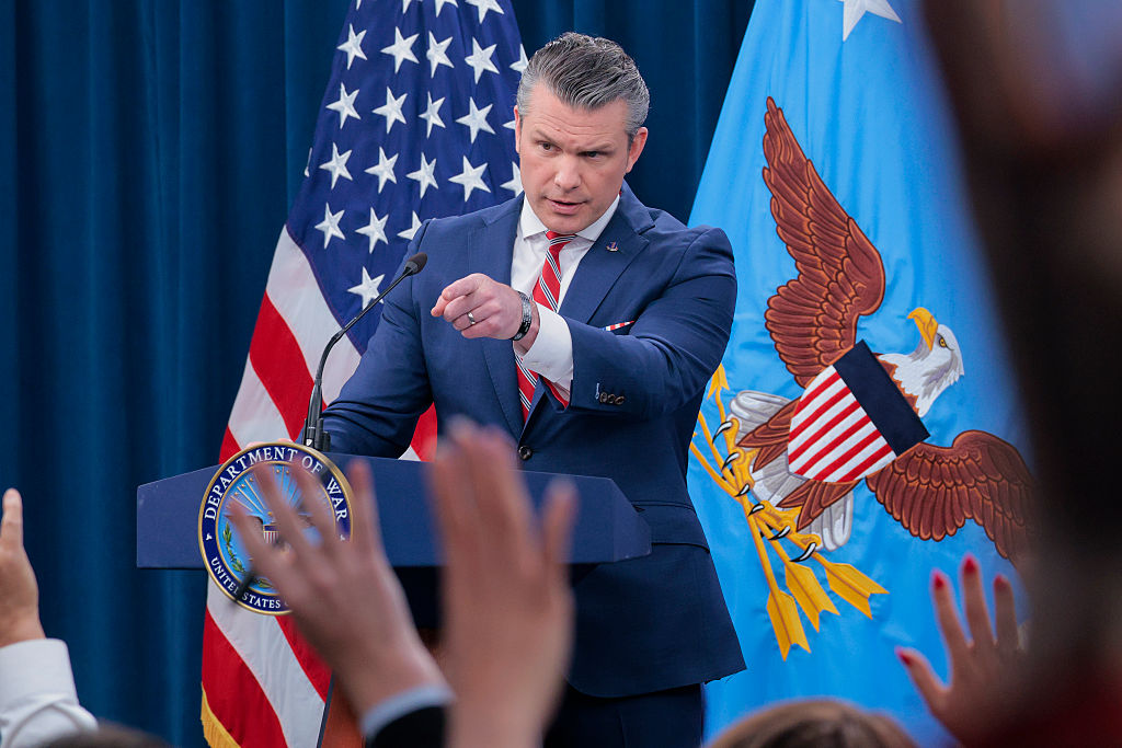 Hegseth devant le Congrès : il perd son sang-froid