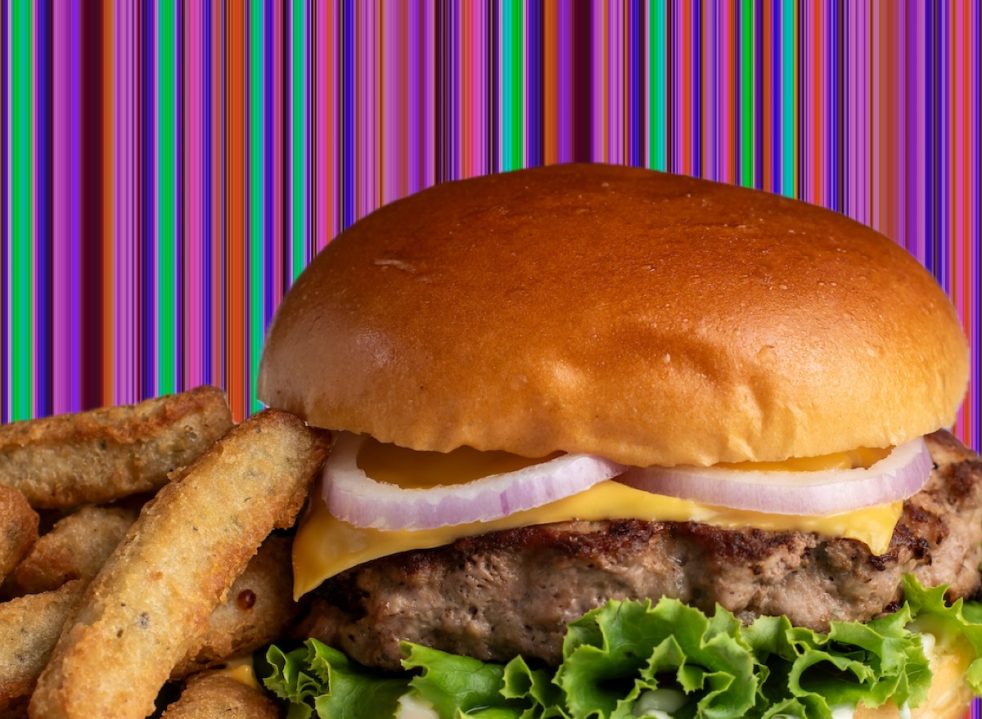 7 burgers at chain restaurants chefs can't stop talking about