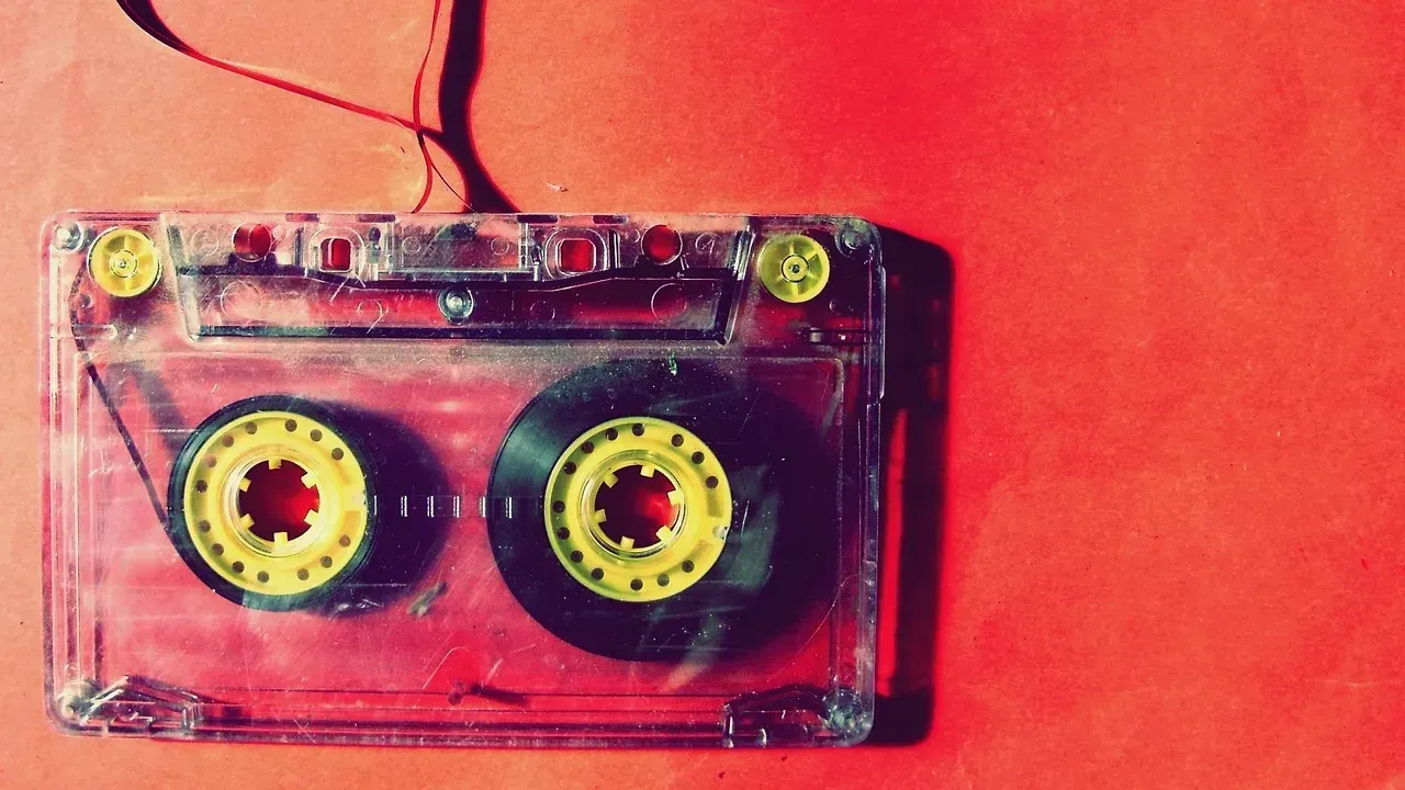 16 things that made '80s kids fear missing out on being popular