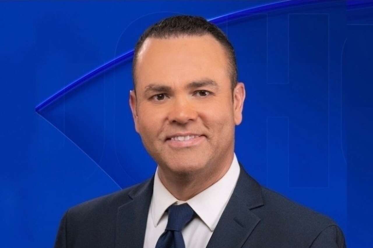 Houston TV anchor jumps from Telemundo to rival Univision station