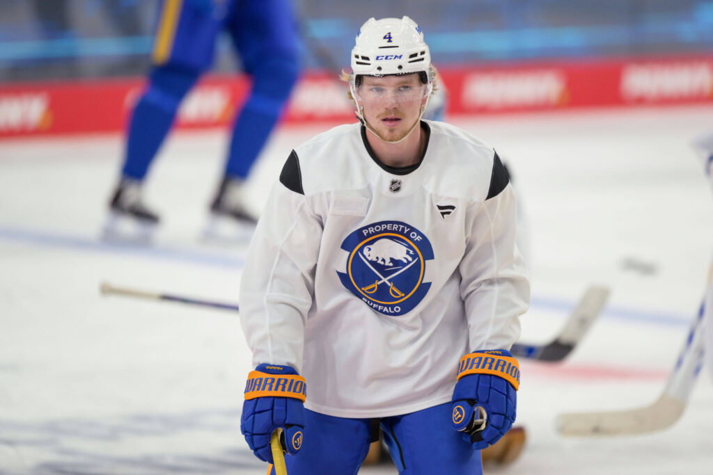 Bowen Byram praises Bell Centre atmosphere despite loss to Montreal ...