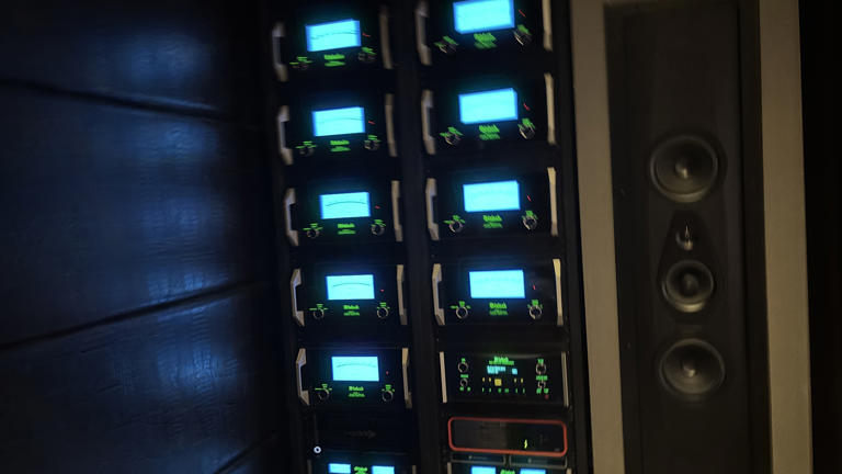Hands on with the 29-speaker home theatre system that thrilled an Oscar ...
