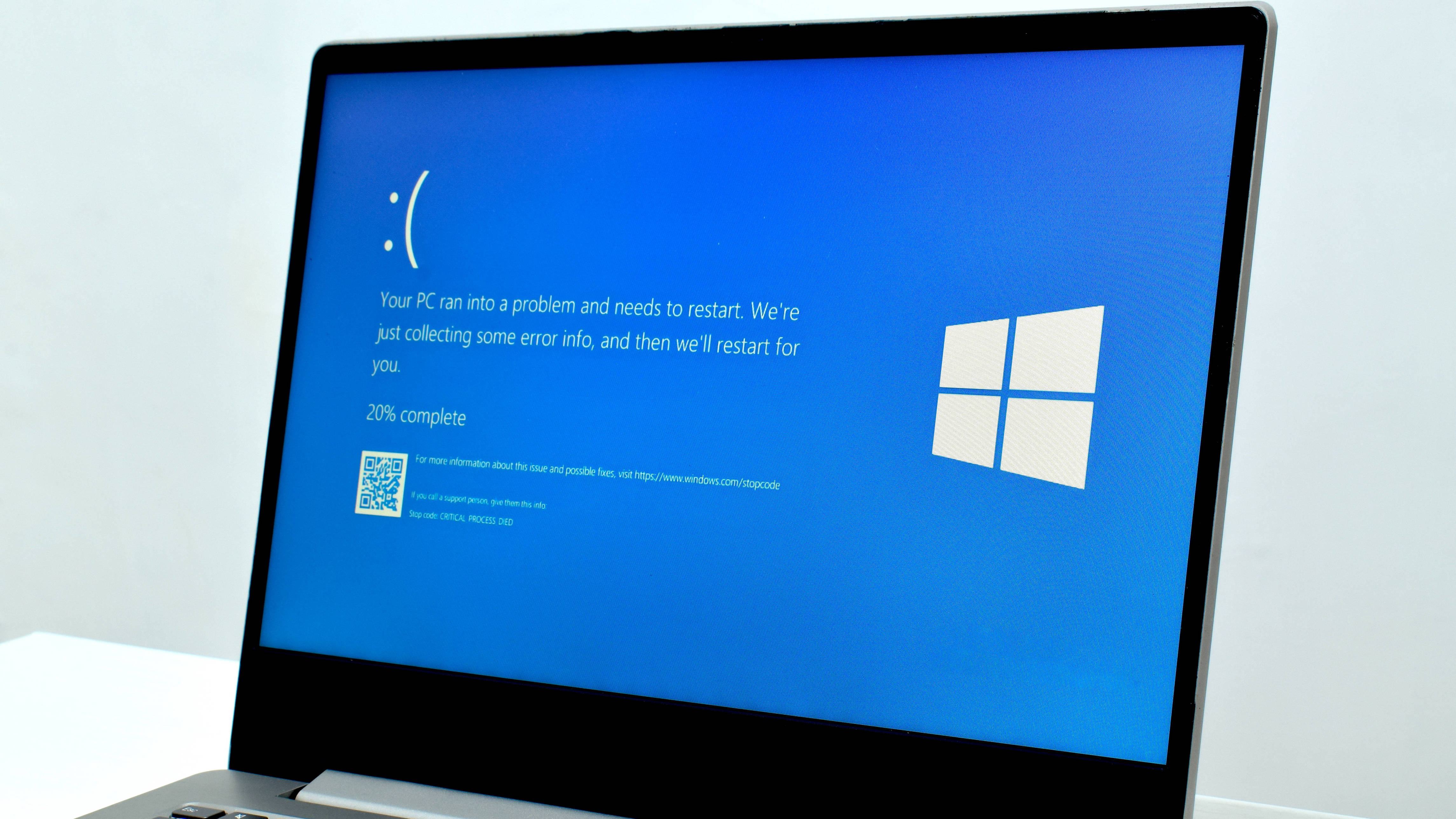 Windows 11’s April update is now causing PC crashes and visual glitches