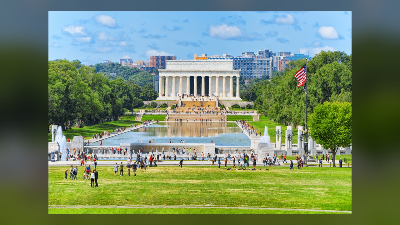 Why the best time to see Washington DC.’s monuments is after most ...