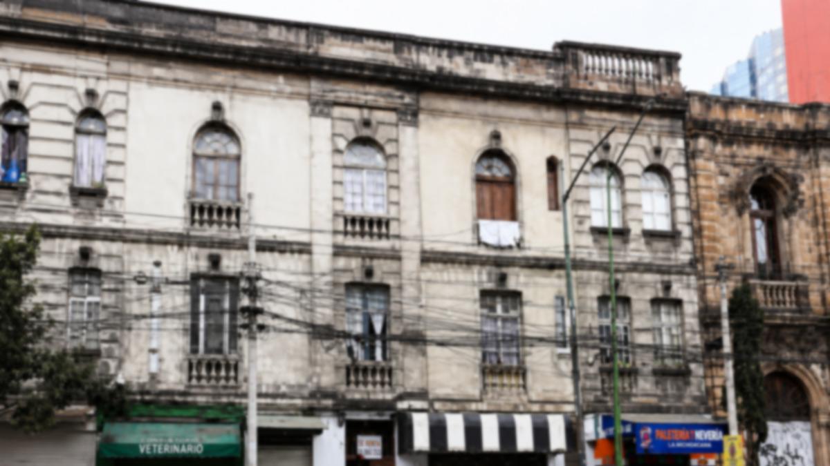 Invi tiene hasta mañana para responder por edificio invadido desde 2004