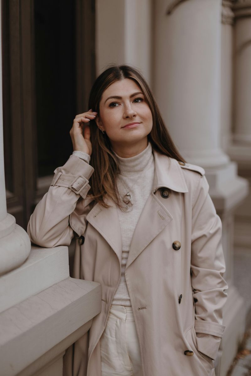 These 10 staples are why French women always look effortlessly luxe