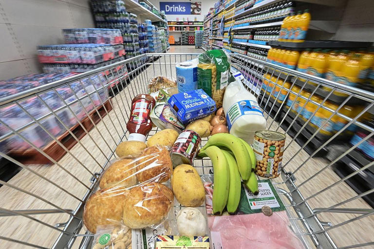 See which grocery stores shoppers trust the most