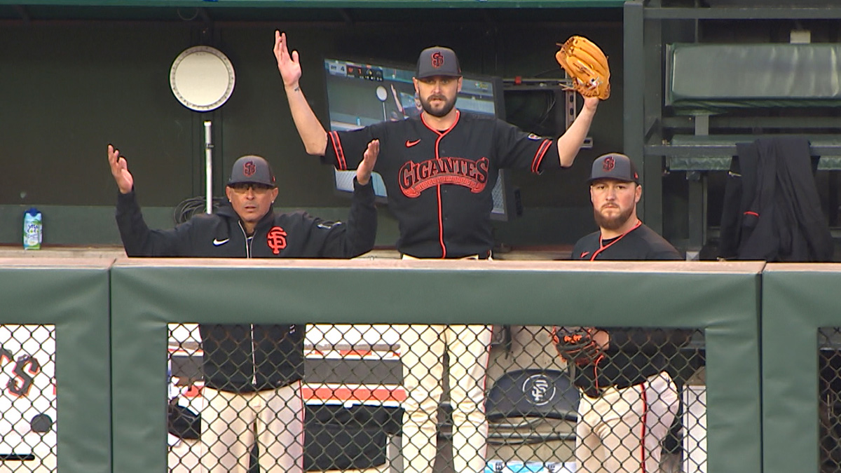 Mike Krukow explains why umpire was to blame for Giants' viral bullpen ...