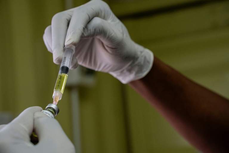Un laboratoire sud-africain produira à terme le nouveau traitement ...