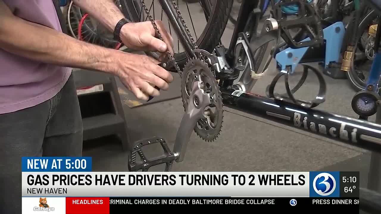 Rising gas prices drive New Haven residents to bicycles