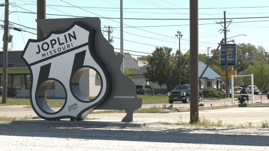 New Route 66 sign & photo stop unveiled in Joplin