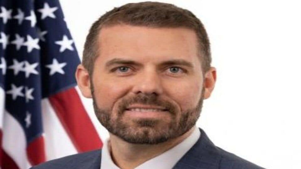 Who is Kyle Diamantas? FDA food chief likely to lead agency after Marty ...