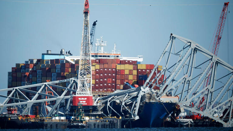 Families of Baltimore's Key Bridge collapse victims settle with Dali ...