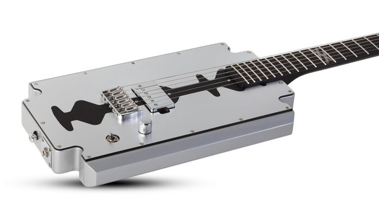 The real reason Machine Gun Kelly chose a razor blade shape for his ...