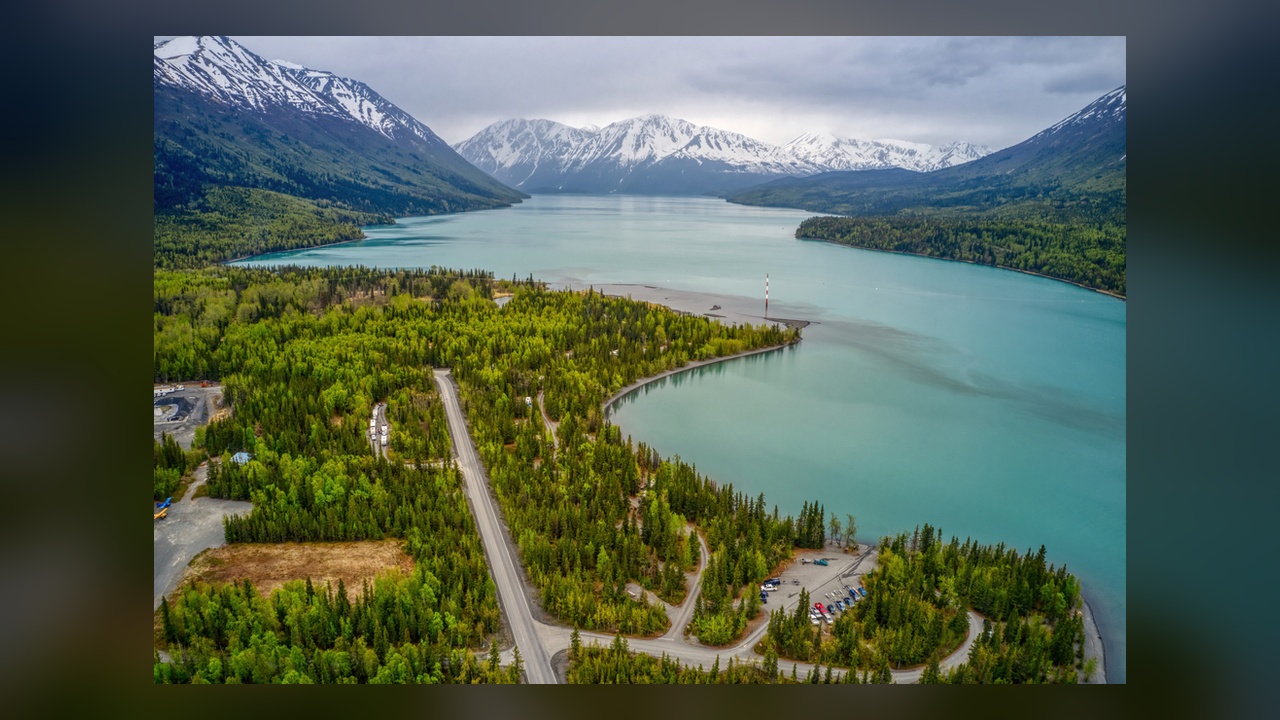 This Alaska lake is turquoise like the Caribbean and you can drive ...