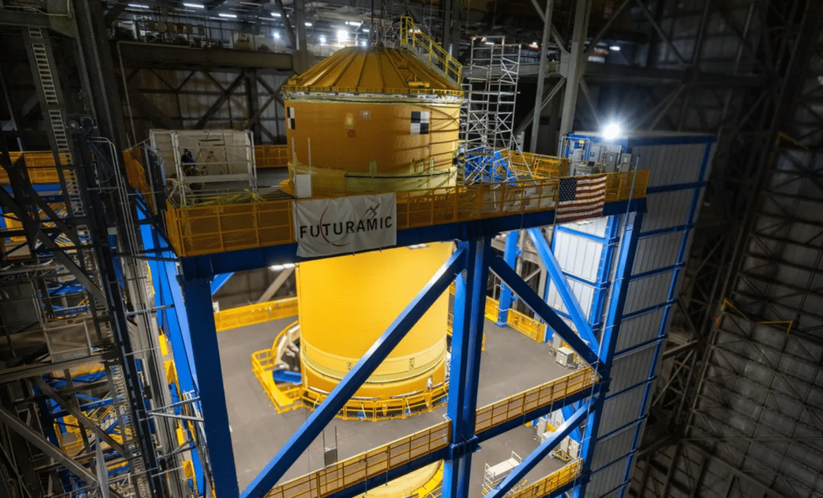 NASA’s next giant Artemis III rocket is already rising inside Kennedy ...