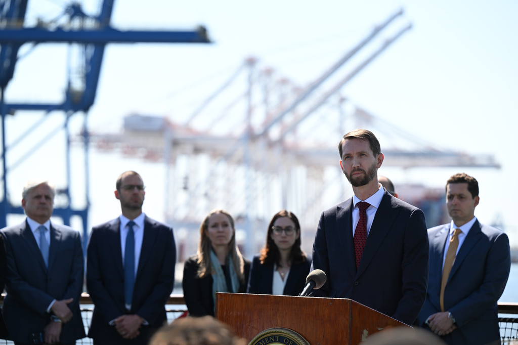 Ship operator and employee are charged in crash that caused the deadly ...
