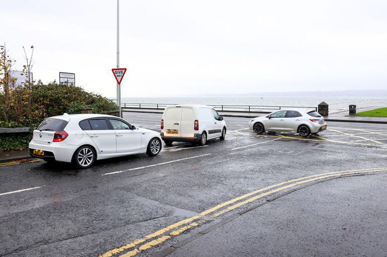 Consultation launched to ban right-hand turns at 'dangerous ...