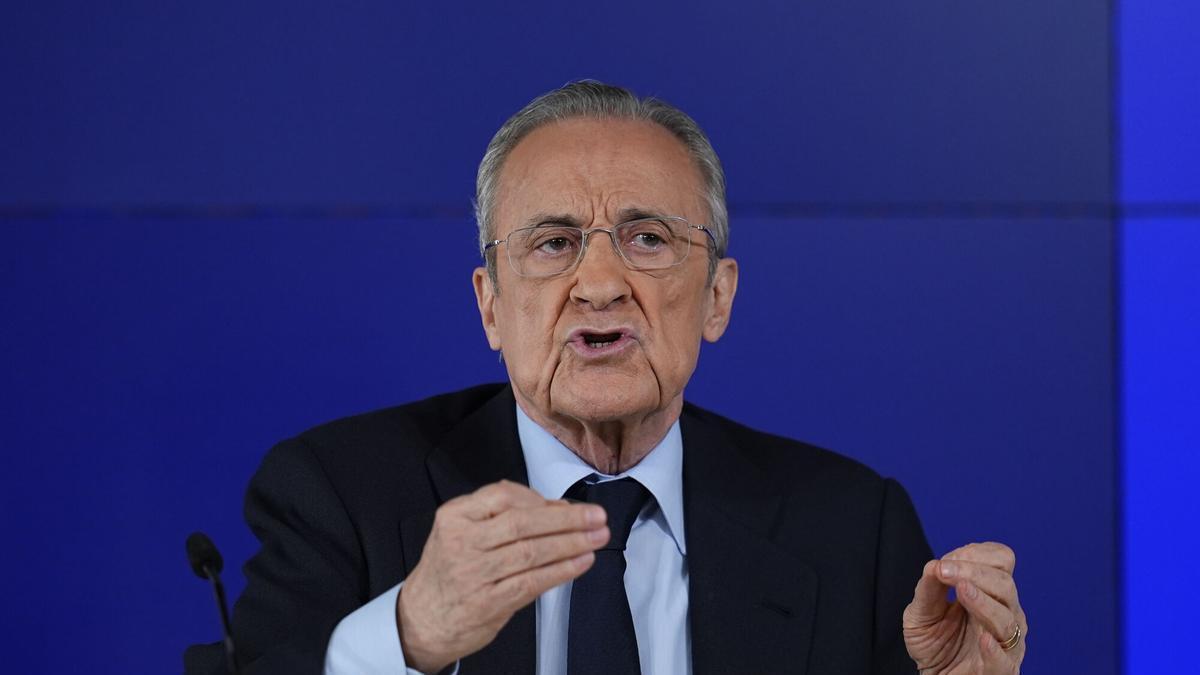 Los momentos más surrealistas de la rueda de prensa de Florentino Pérez ...