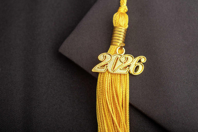 Edwardsville-area seniors still favor four-year colleges after graduation