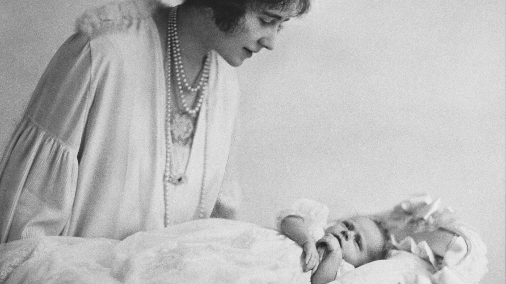 20 facts you didn't know about Queen Elizabeth II, the world's second ...