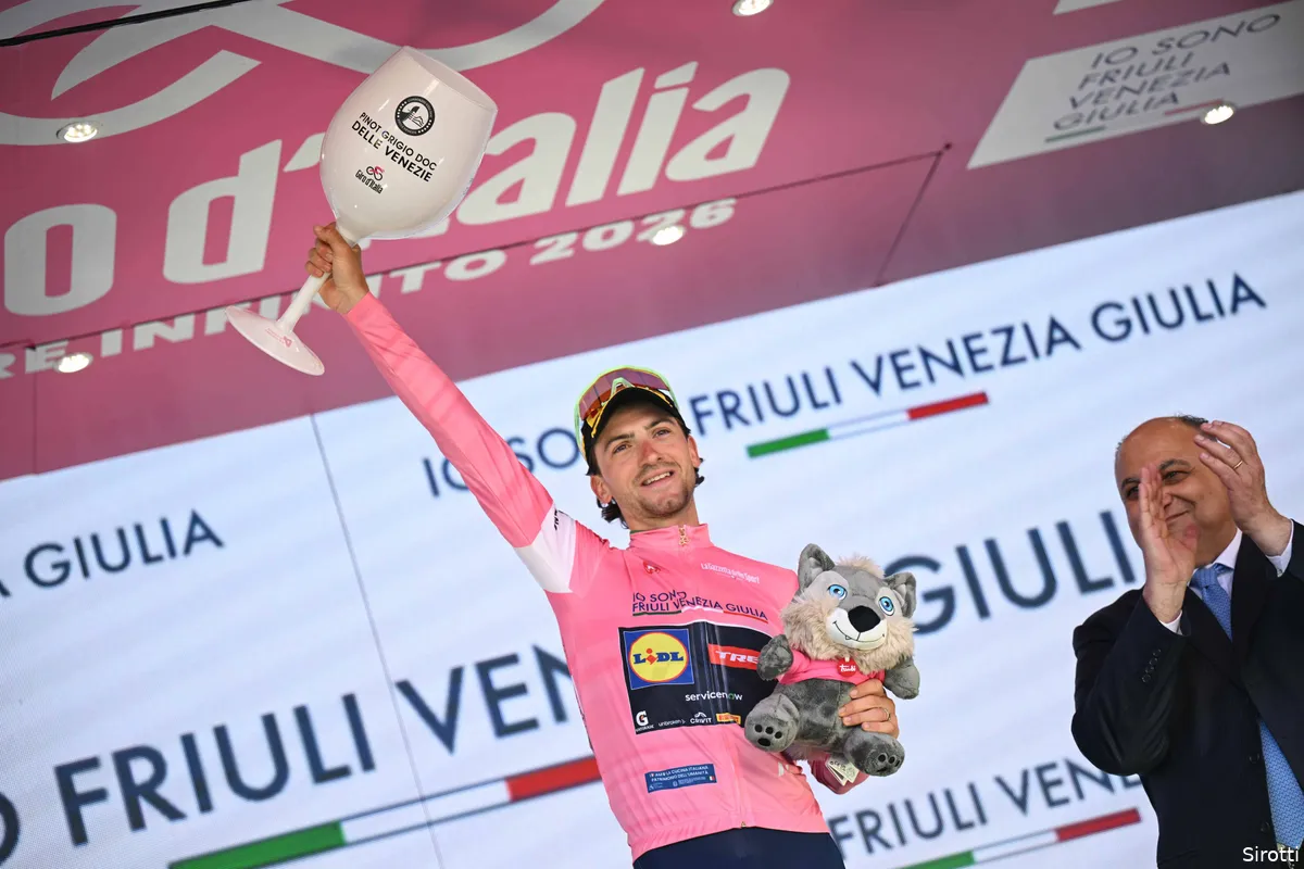 Giro stage 4 fines and time penalties: Race jury gives peloton top ...